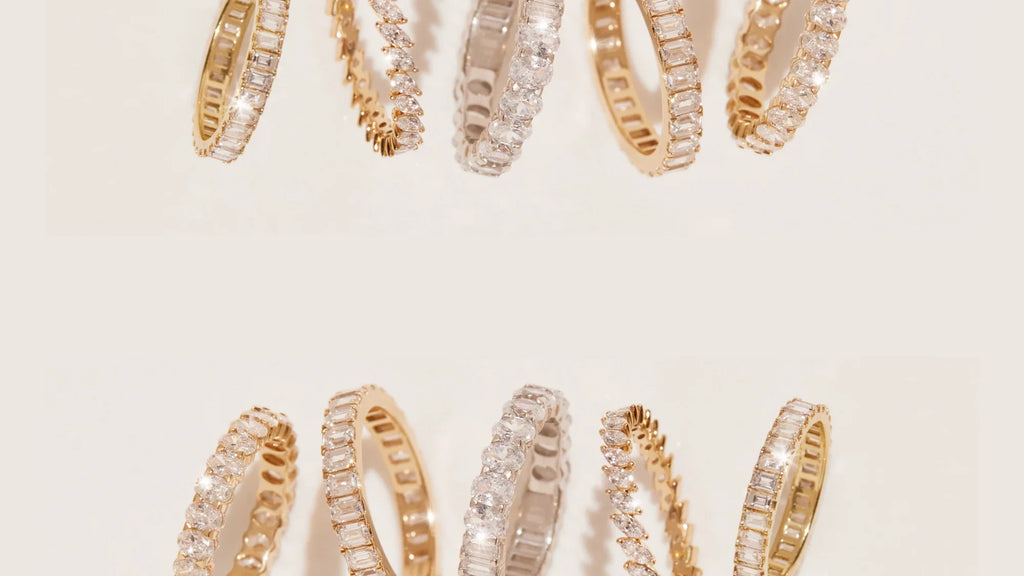 How to Style Side Earrings: A Step-by-Step Tutorial