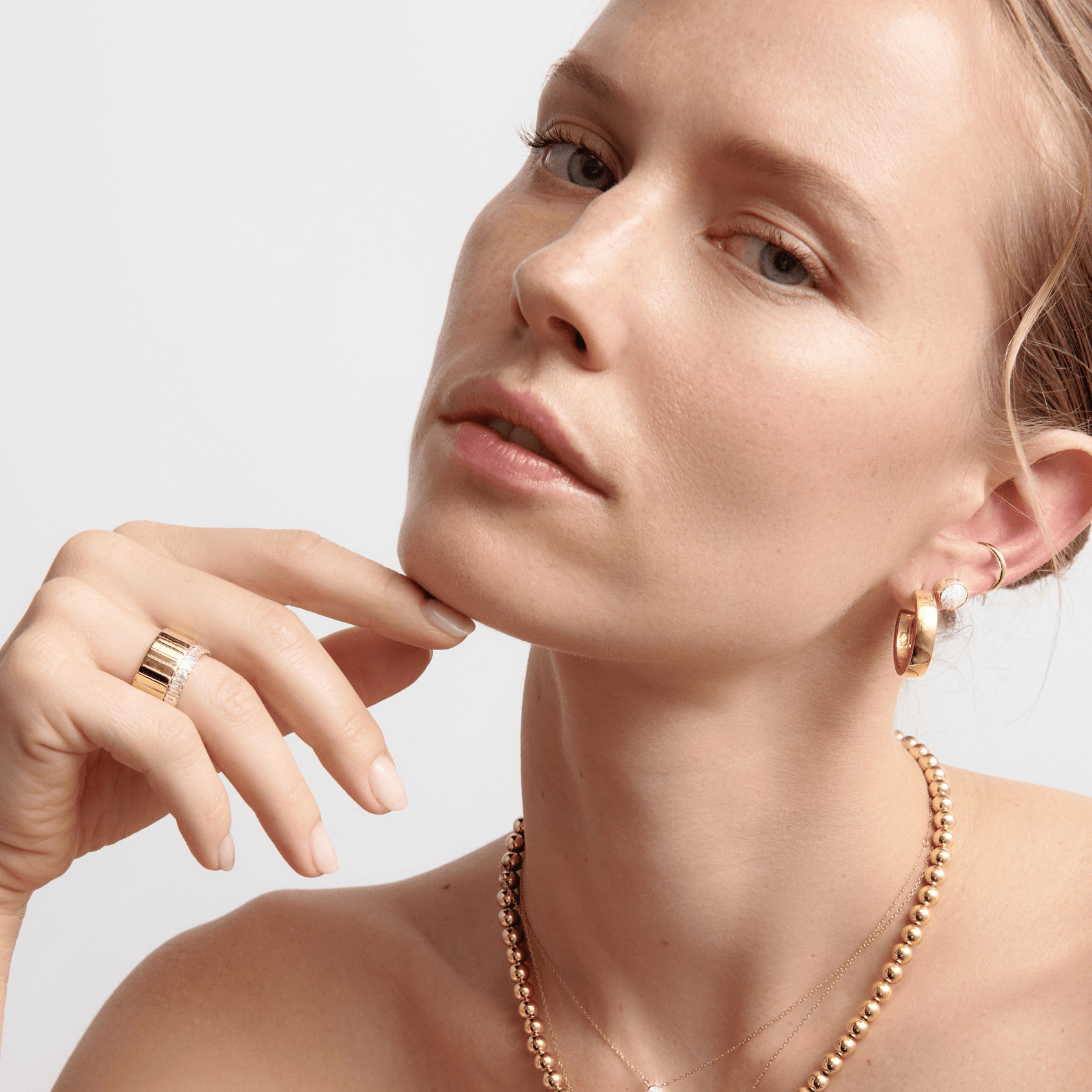 Simple Mini Ear Cuff in Yellow, Rose or White Gold