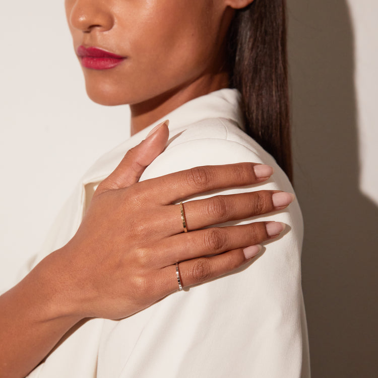 Mini Infinity Ring in Yellow, Rose or White Gold