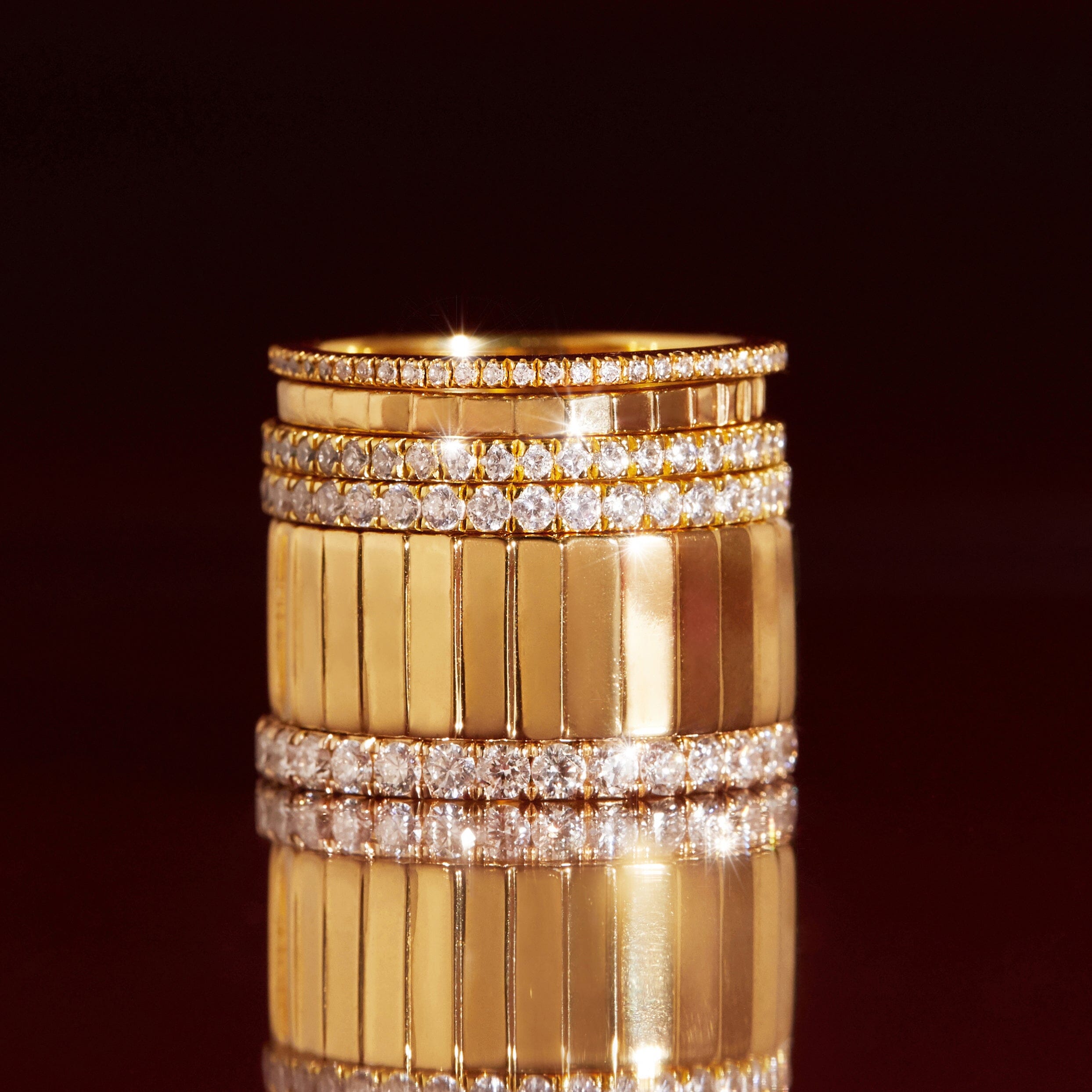 Infinity Ring in Yellow, Rose or White Gold.