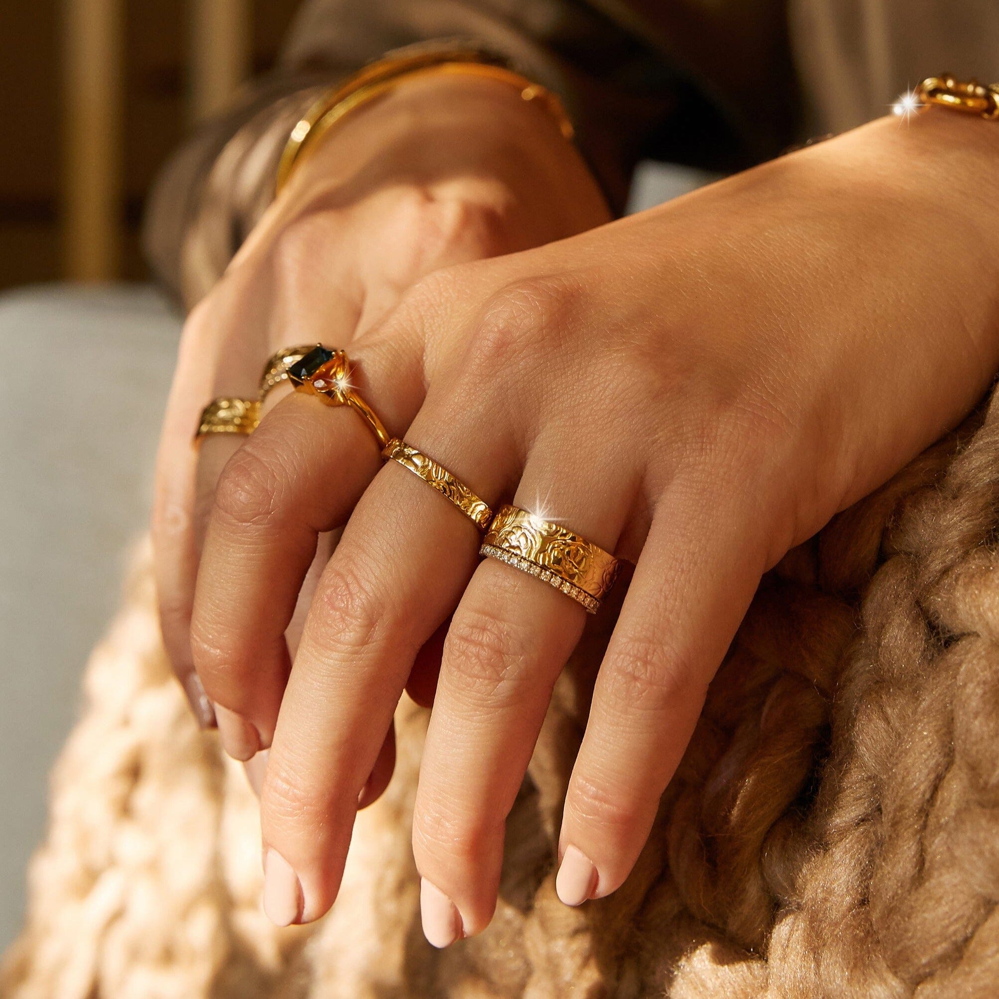 AURATE X MACENNA: Mini Rose Garden Ring