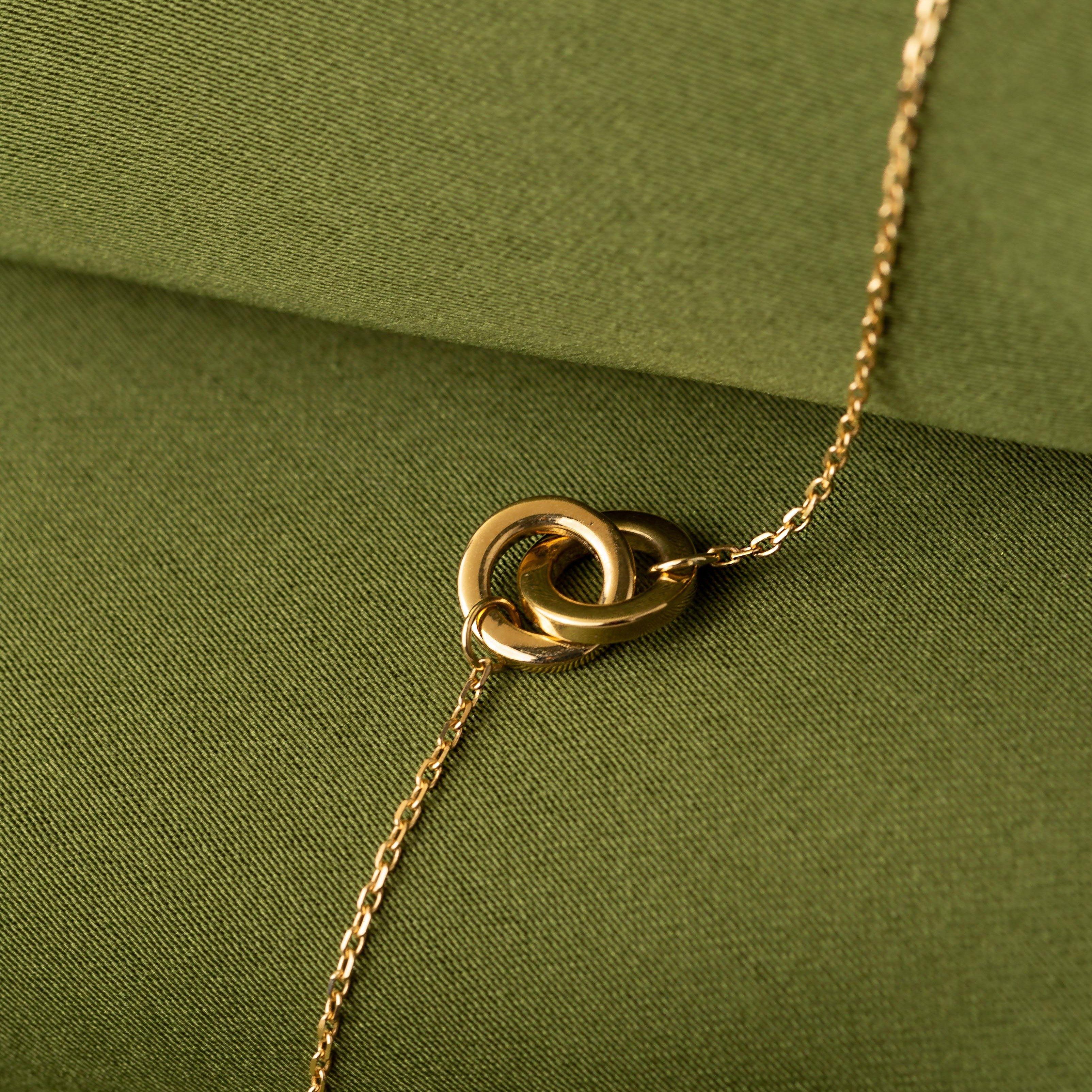 Connection Necklace in Yellow, Rose or White Gold