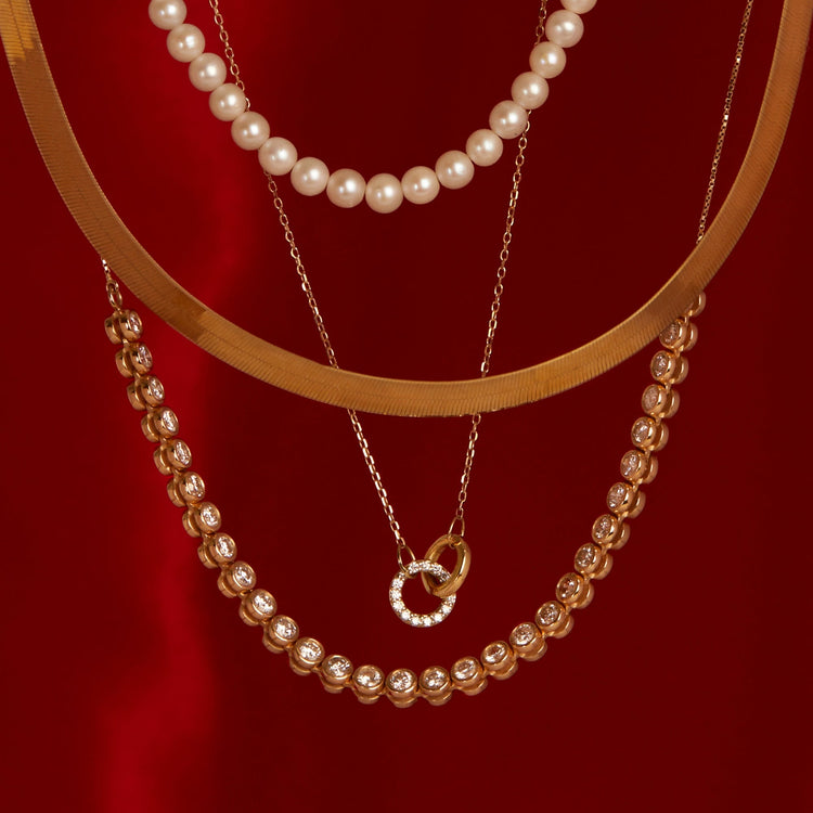 Diamond Connection Necklace in Yellow, Rose or White Gold