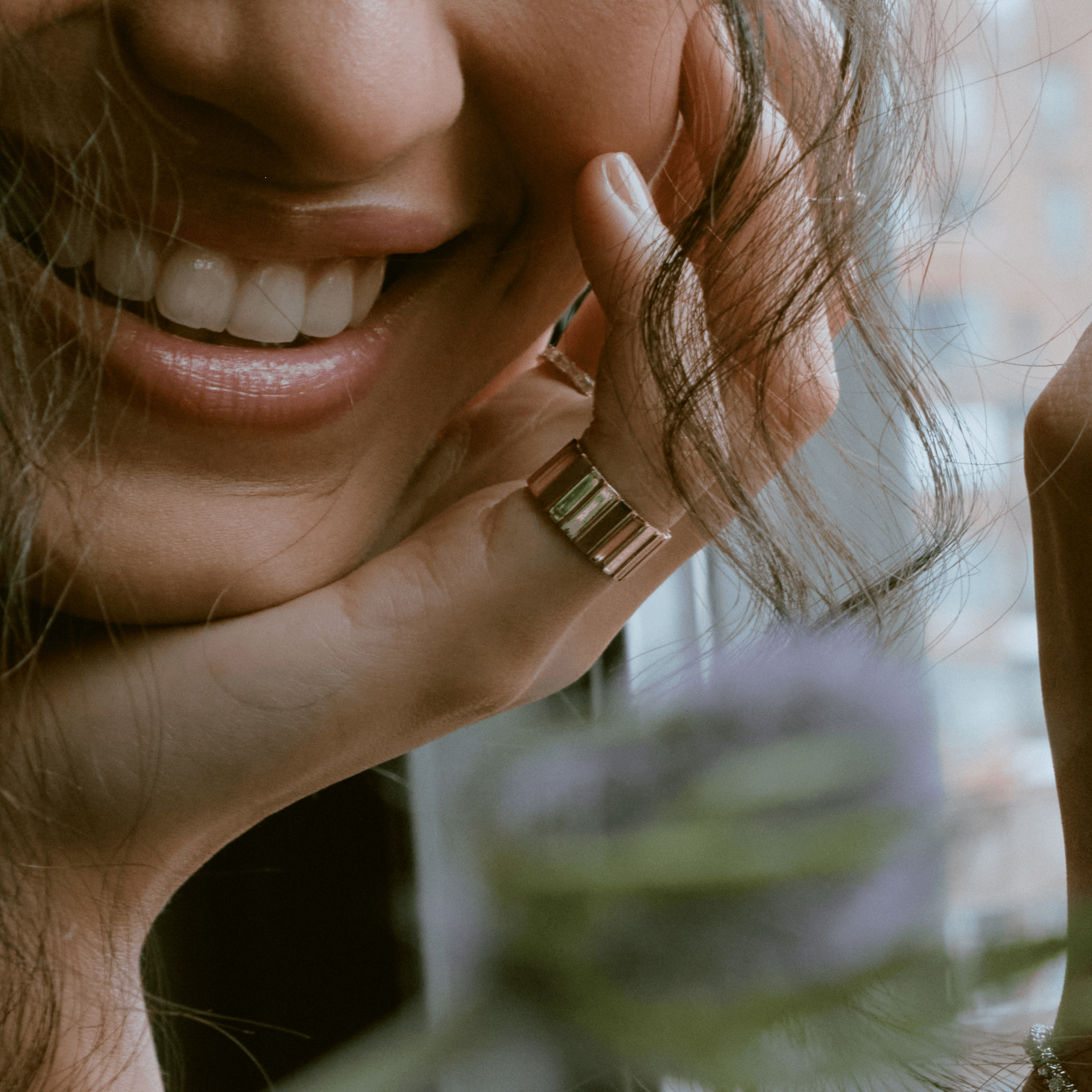 Infinity Ring in Yellow, Rose or White Gold.